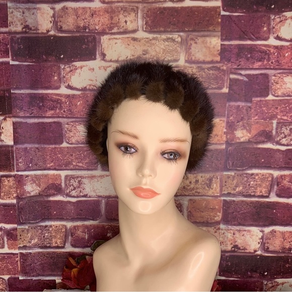 Vintage | Accessories | Vintage 6s Mcm Dark Sable Swirled Mink Pillbox ...